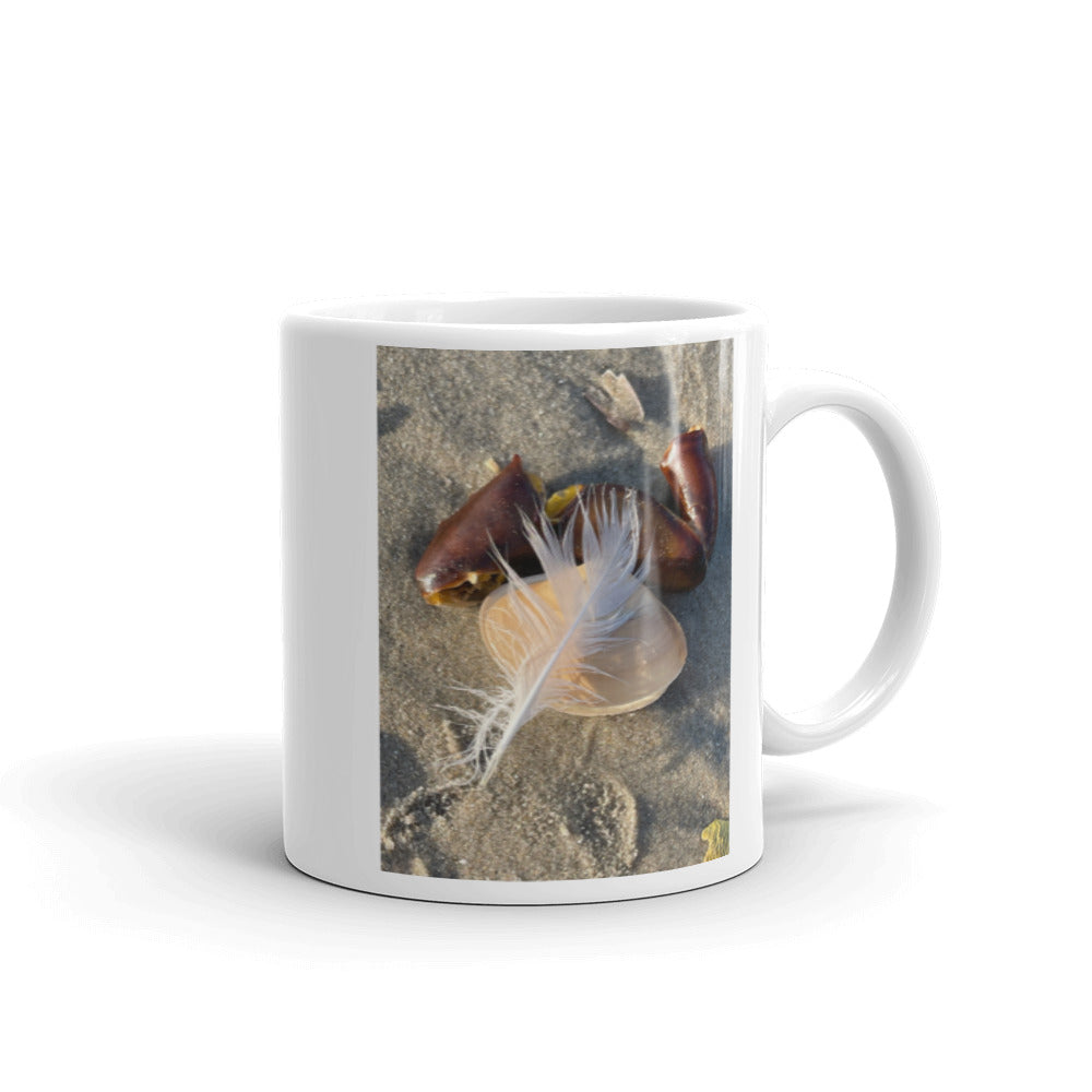 Feathers Along the Way! Mug – saltwaterdreamworks